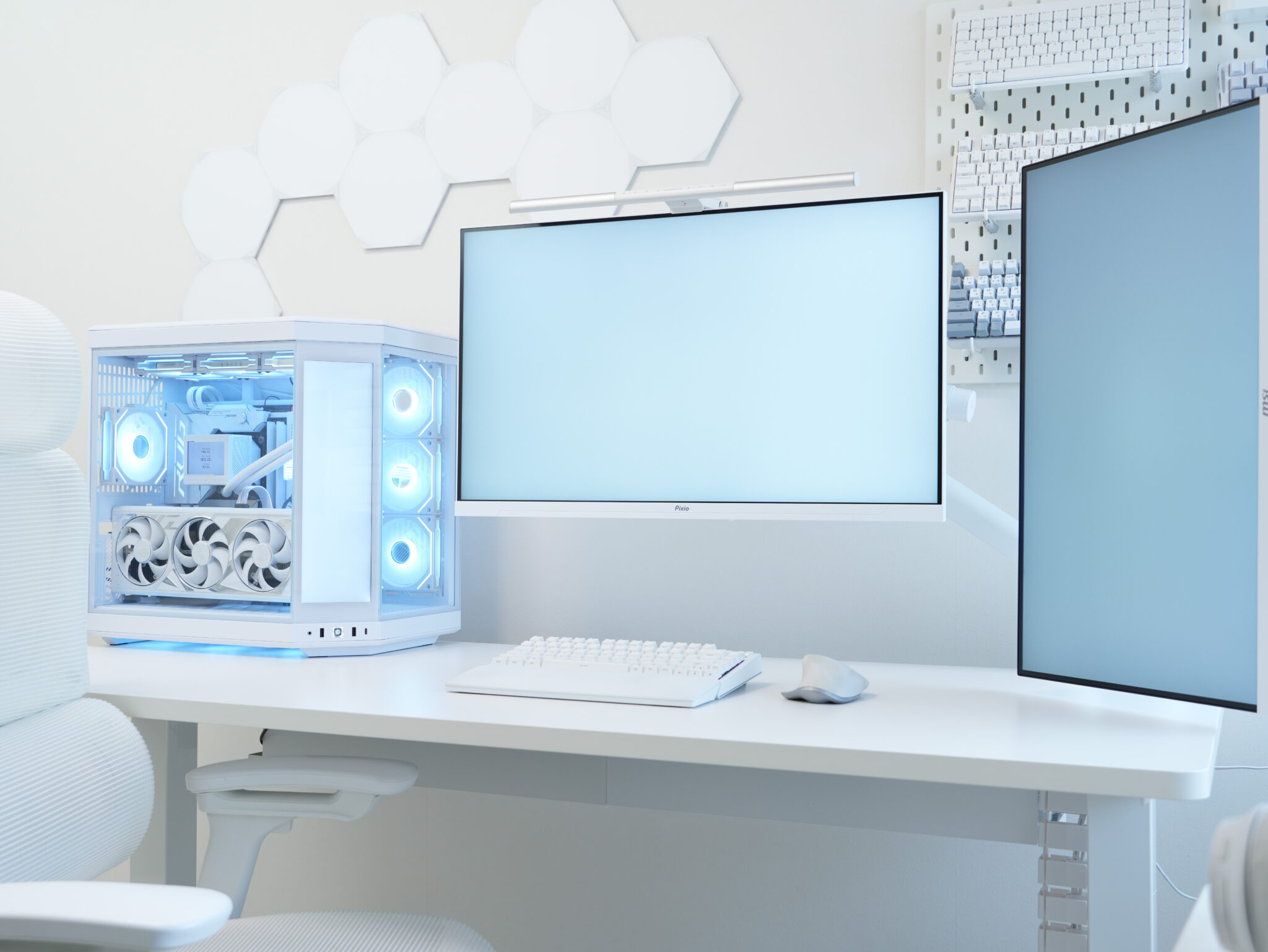 白デスクツアー ～2024～【全25アイテム紹介!!】 | sochablo