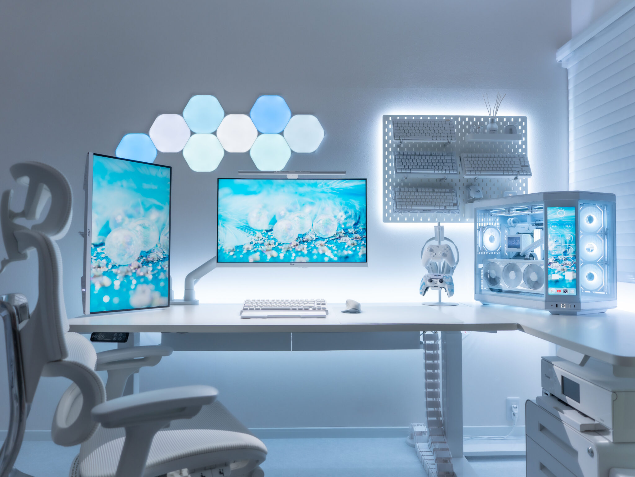 sochablo | 白デスク環境の沼ハマ